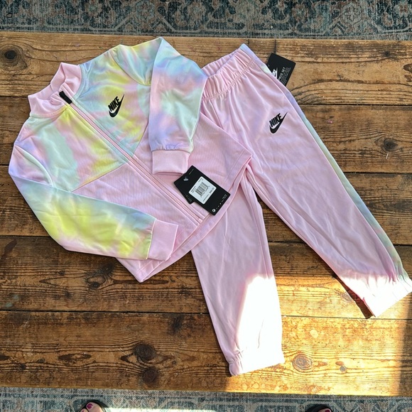 Nike | Matching Sets | Nike 2piece Warm Up Set | Poshmark